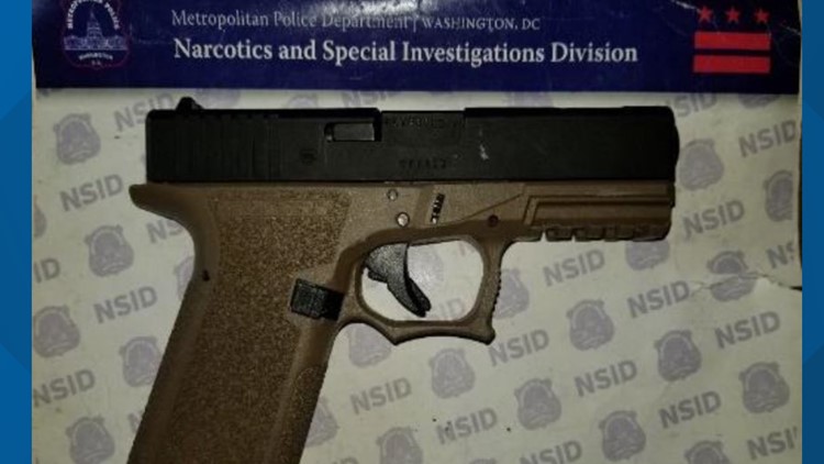 Illegal guns seized, teens arrested after deadly weekend in DC | wusa9.com
