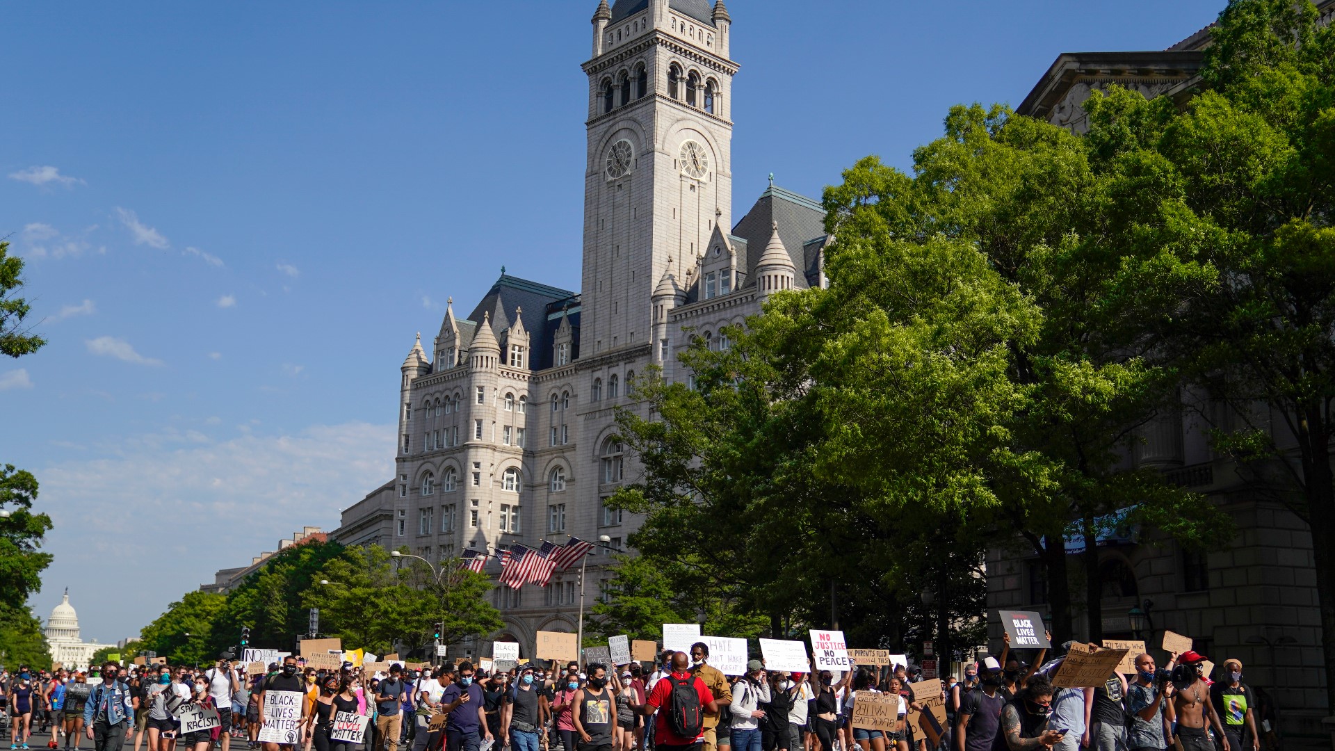 Washington DC protests: Naional Guard in District, National Mall ...