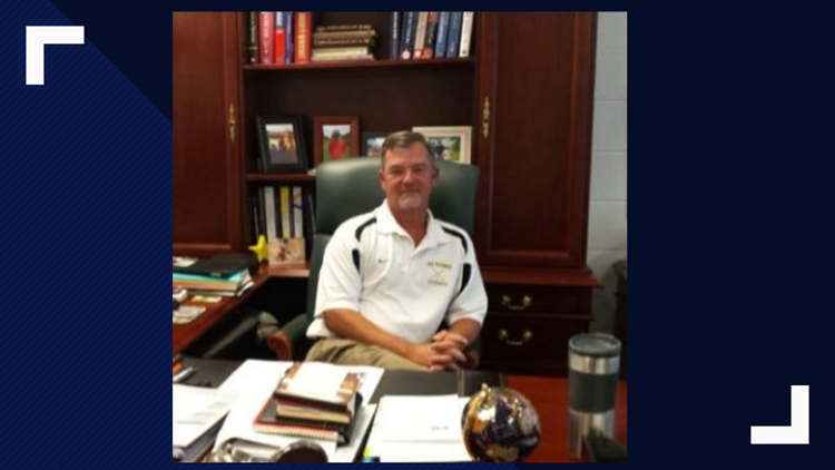 Former Lake Braddock principal still on the job despite 'retiring' amid ...