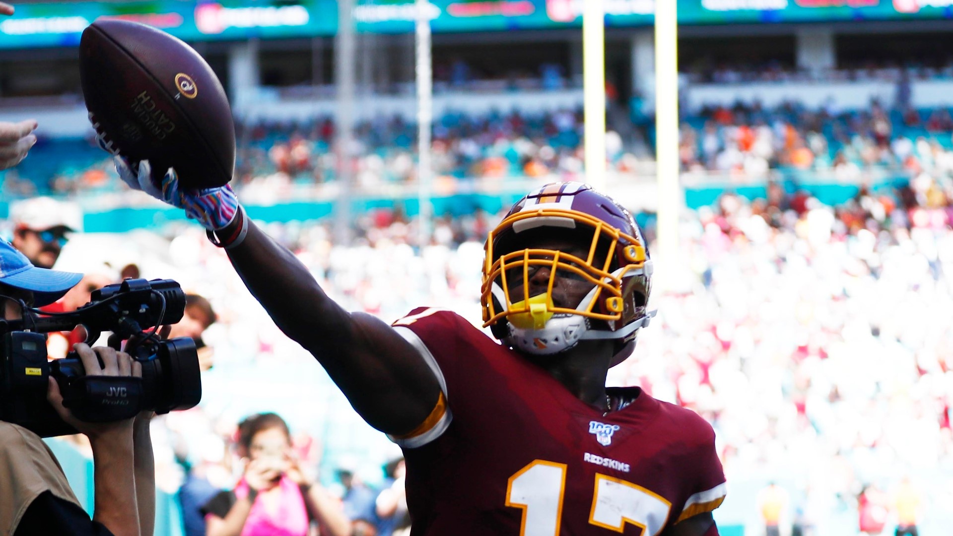 Redskins narrowly win first game of the season against Dolphins | wusa9.com