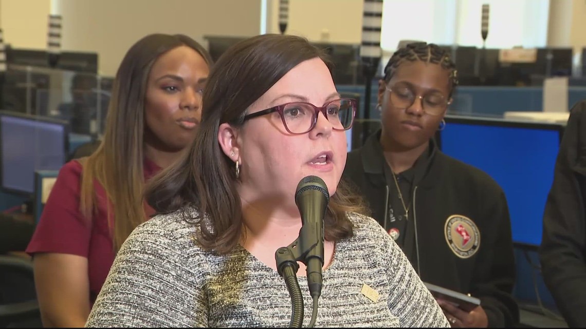 Holding 911 call centers accountable in DC | wusa9.com