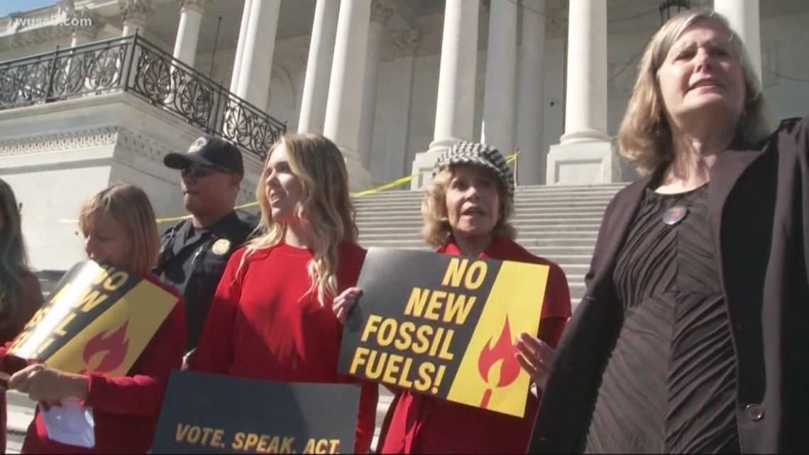 Actress Jane Fonda protests climate change on Capitol Hill | wusa9.com