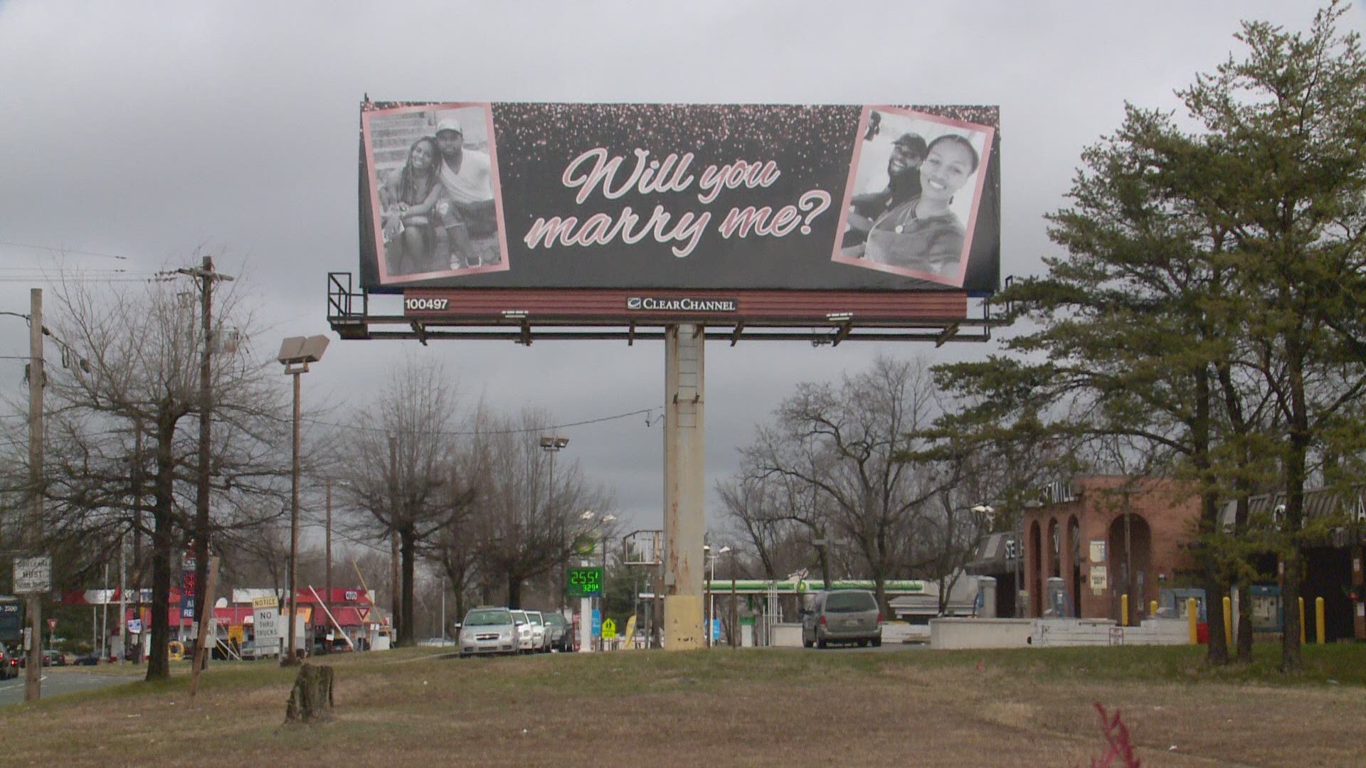 'Will you marry me?' billboard spotted in Maryland | wusa9.com