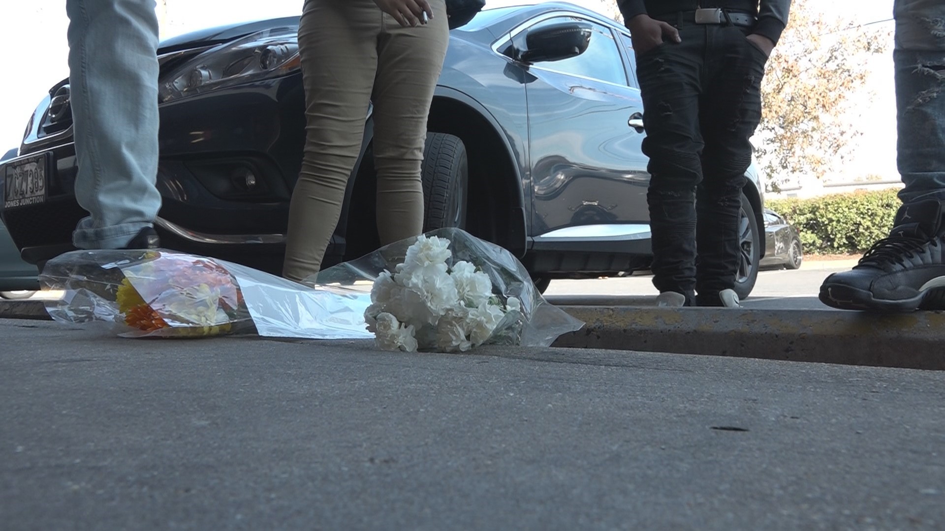 Man stabbed to death outside Maryland over new chicken sandwich | wusa9.com