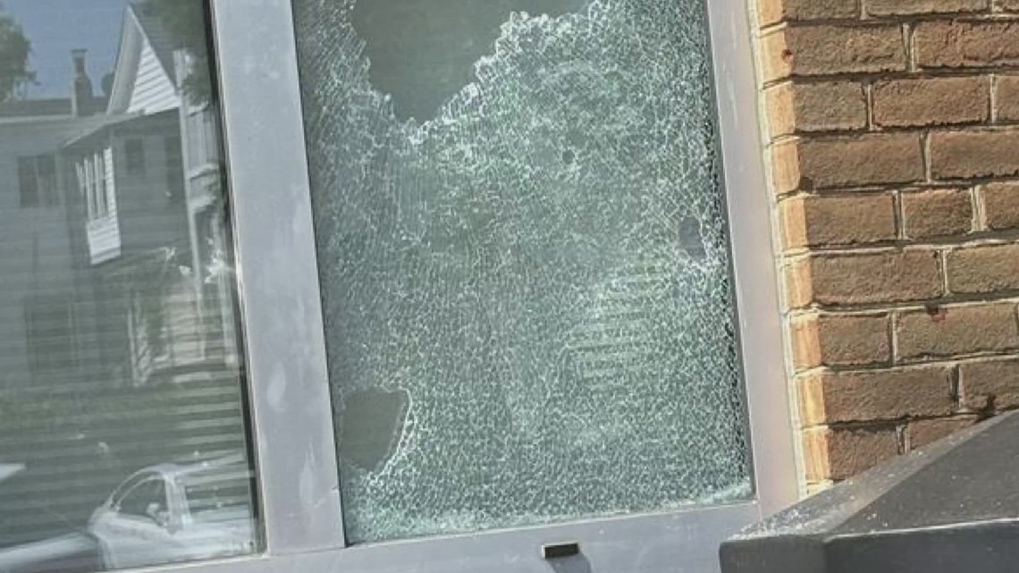 'Hands off the READY Center!' | Center for returning citizens ...