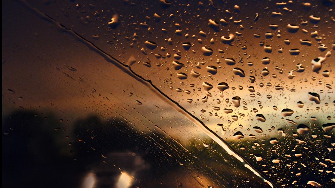 Do I have to have my lights on when driving in the rain? | wusa9.com