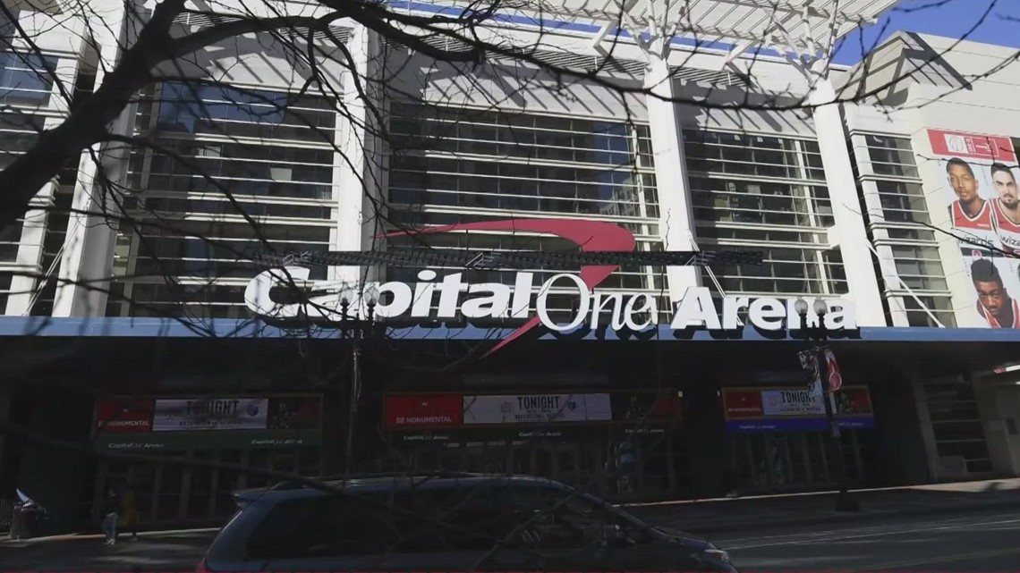 Alexandria Town Hall held to talk all things Monumental Sports | wusa9.com