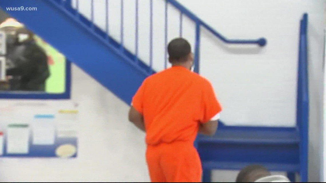 Rare tour inside DC Jail offers insight into inmate conditions | wusa9.com