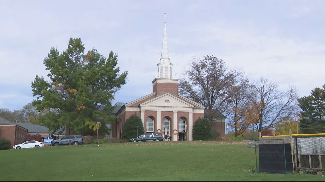 Mourners gather to honor killed Maryland judge | wusa9.com