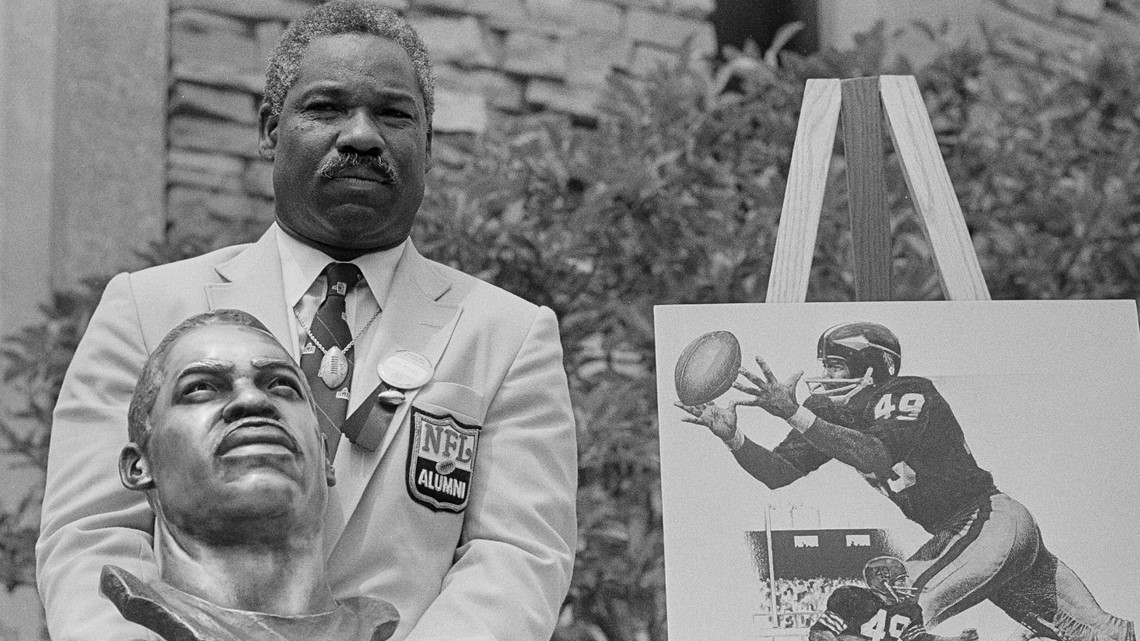 Bobby Mitchell Hall of Fame Washington Redskins passes away | wusa9.com