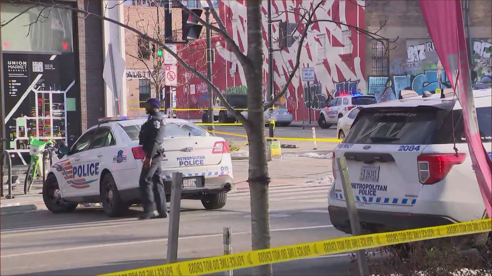 1 dead, 3 officers shot in DC shooting investigation | wusa9.com