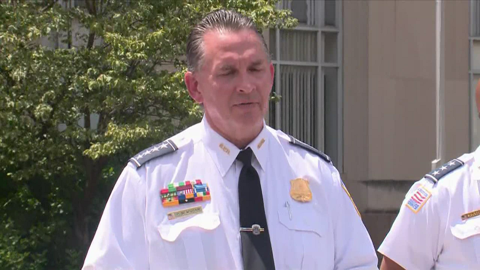 MPD officer hit by Metrobus in May, finally goes home Thursday | wusa9.com