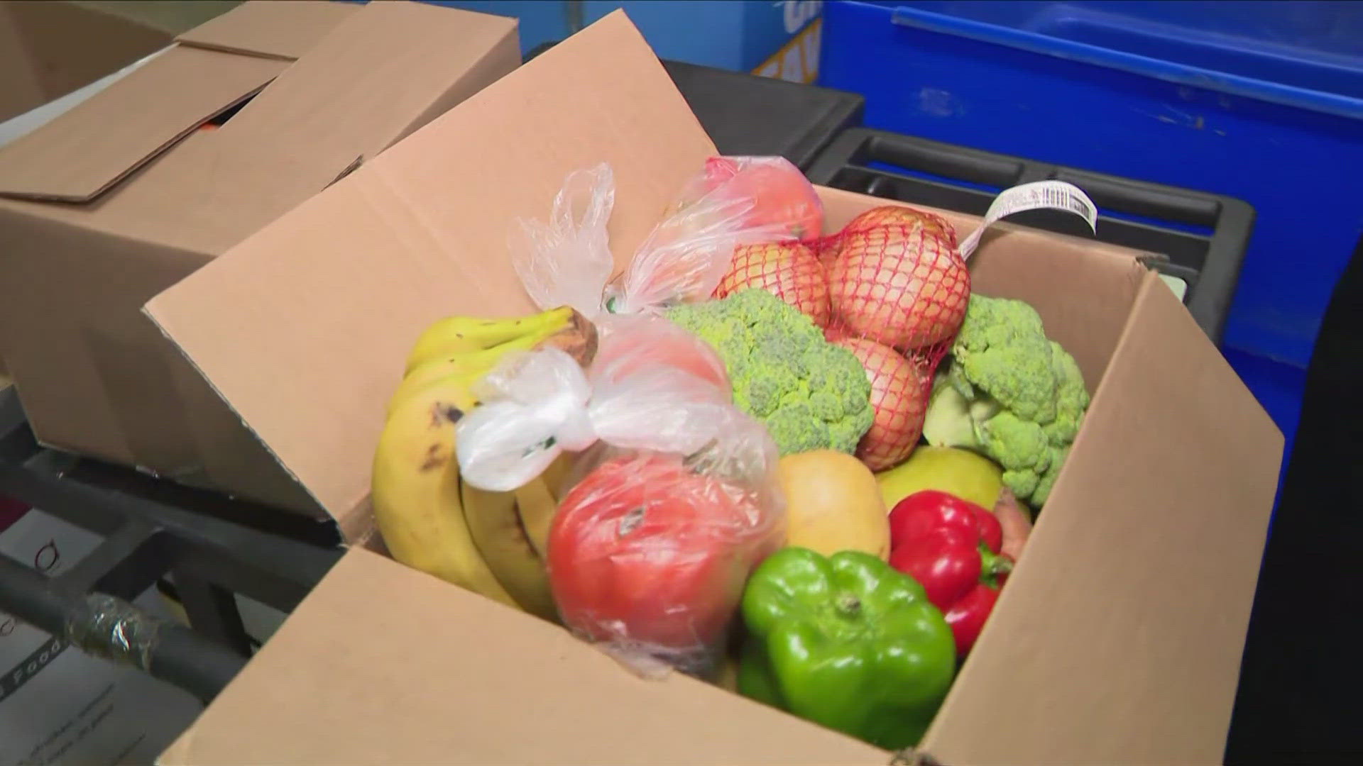 Manna Food Center is helping make an impact this holiday season | wusa9.com