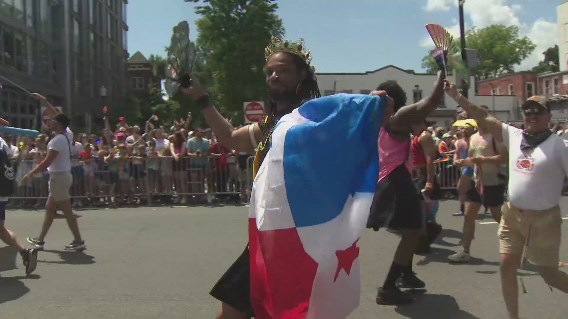 DC restaurants see 'signs of support' amid challenges of federal ...