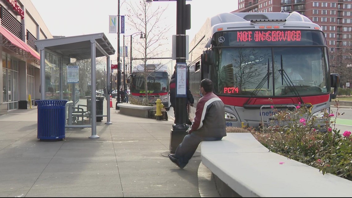 DC-area bus stops going away, Metro says | wusa9.com