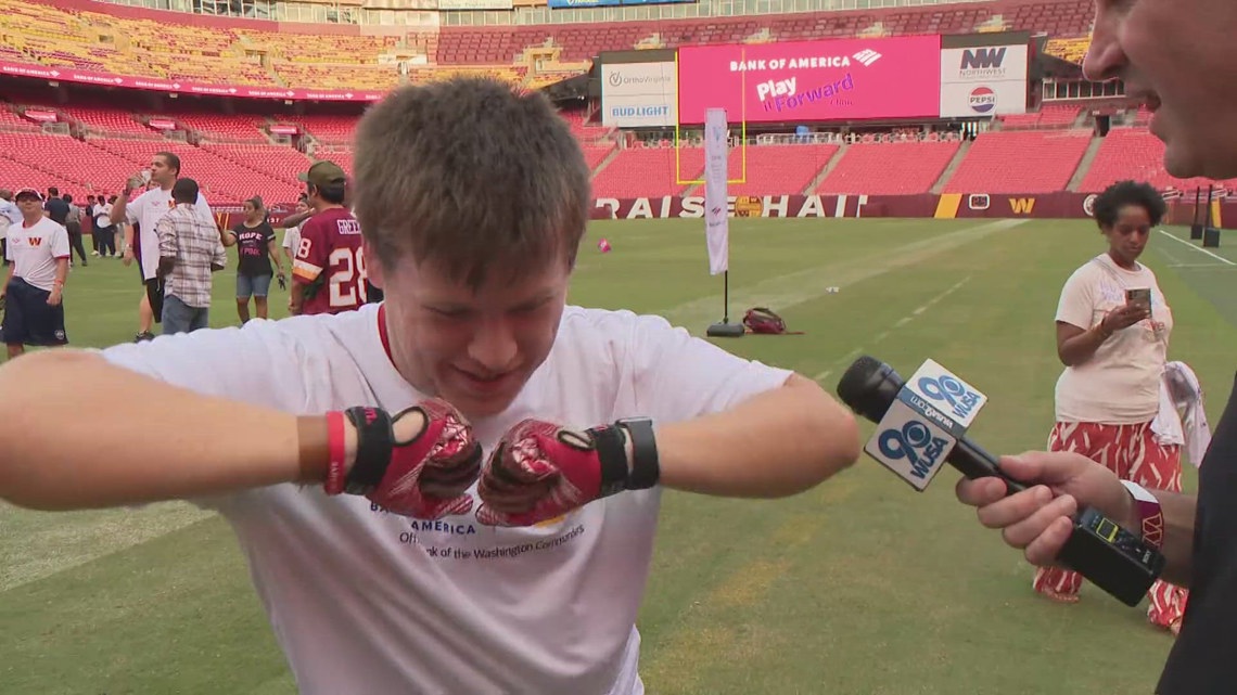 Commanders fans practice touchdowns, endzone dances in Special Olympics ...