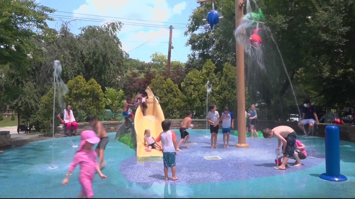 These DC spray parks will stay open later than usual | wusa9.com