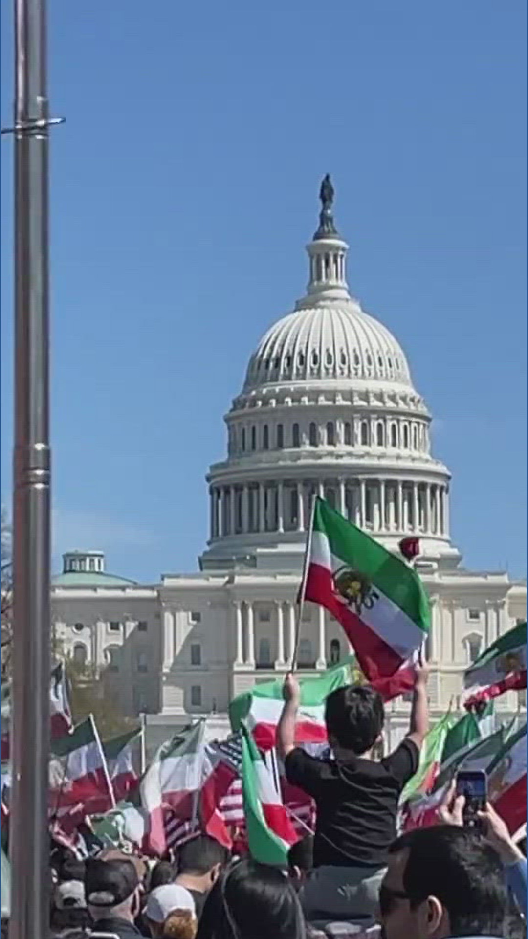 Protest held along the National Mall in support of the War in Iran ...