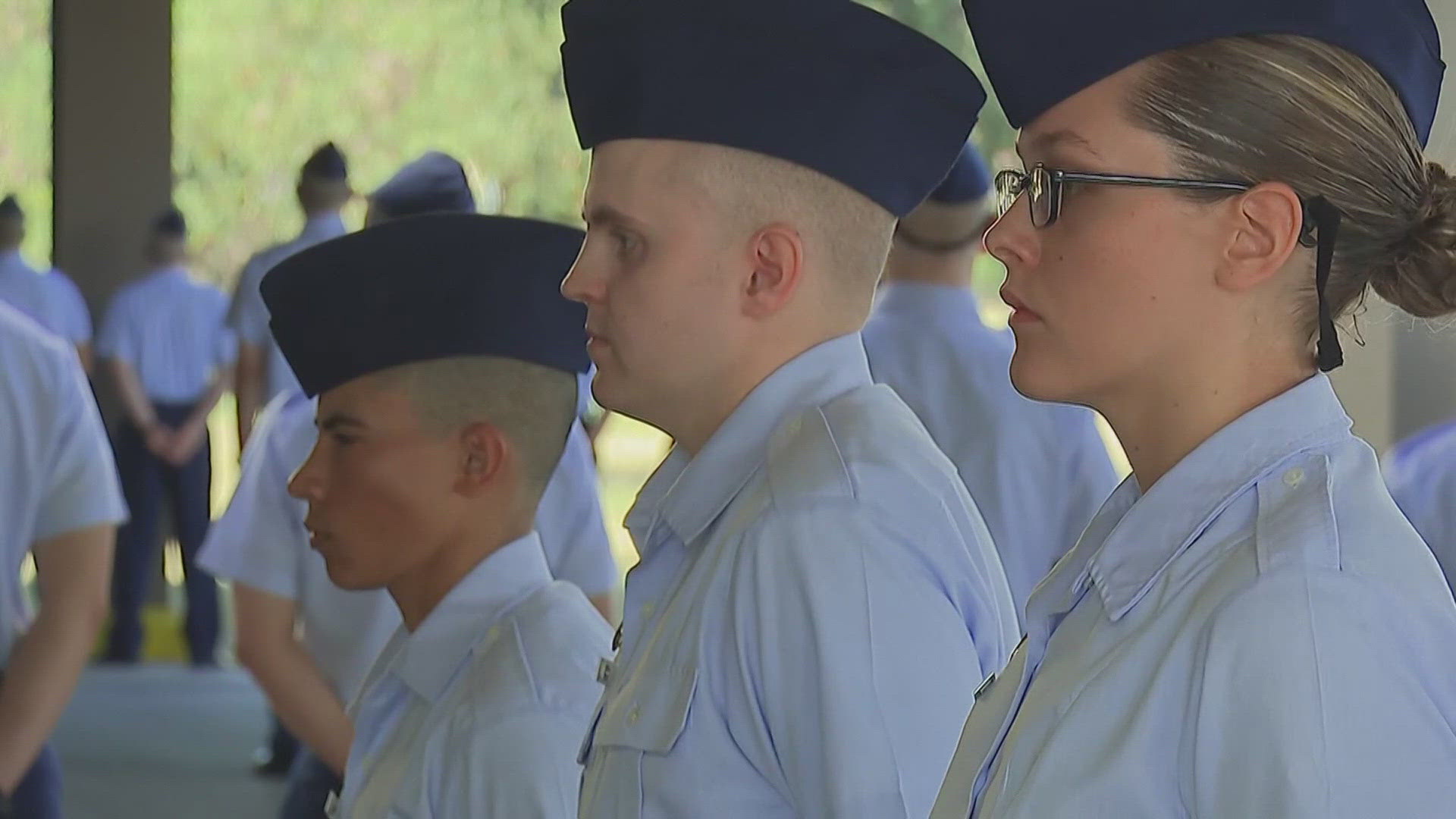 Trump announces Space Command moving from Colorado to Huntsville ...