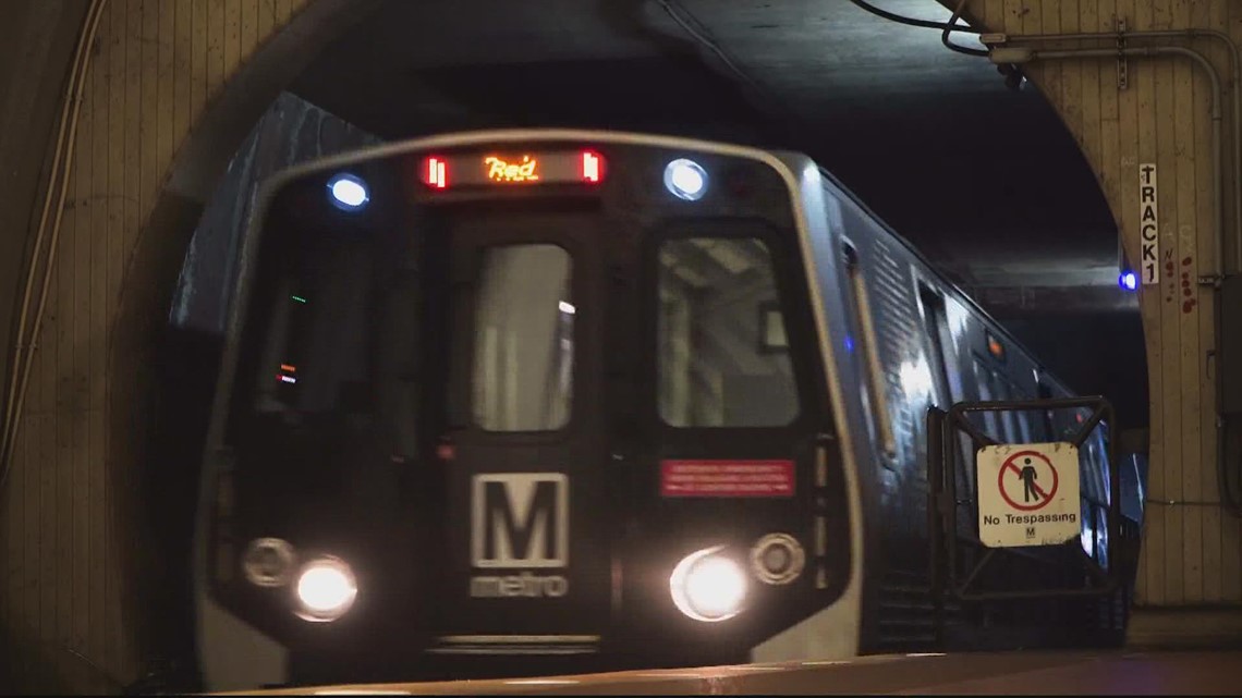 Red Line train delayed after hitting a deer | wusa9.com