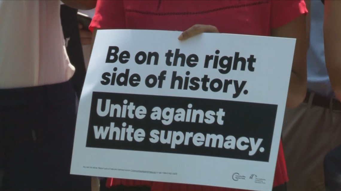 Protesters gather for anti-hate rally near White House | wusa9.com