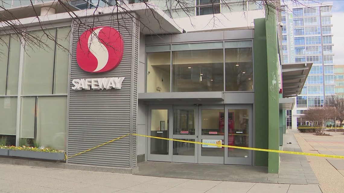 Safeway grocery store in SW back open after a double stabbing took ...