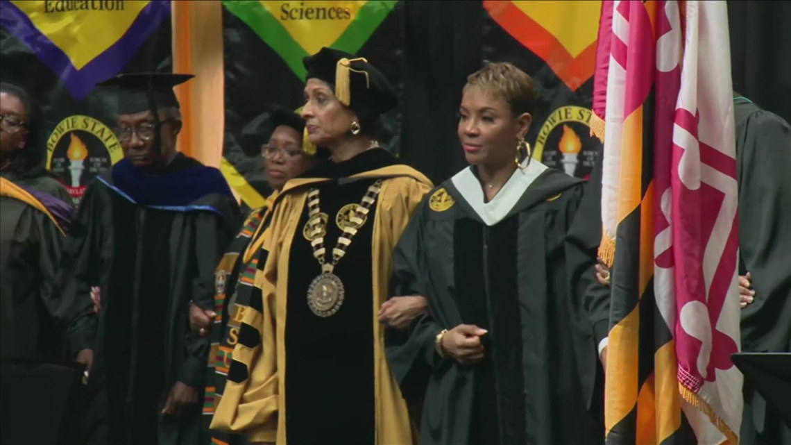 380 Bowie State students graduate at Winter commencement | wusa9.com