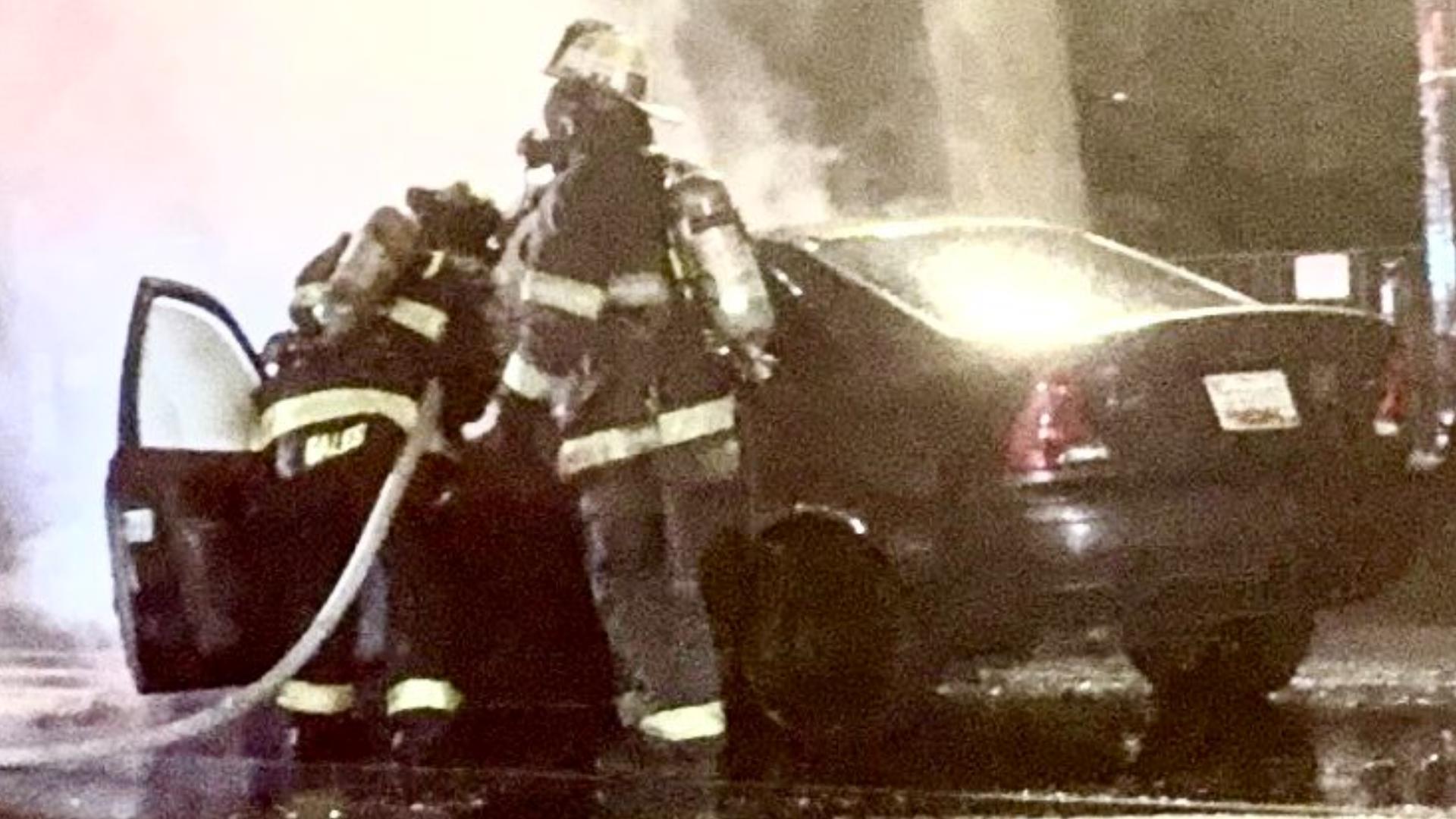 PHOTOS: Car catches fire near the White House | wusa9.com