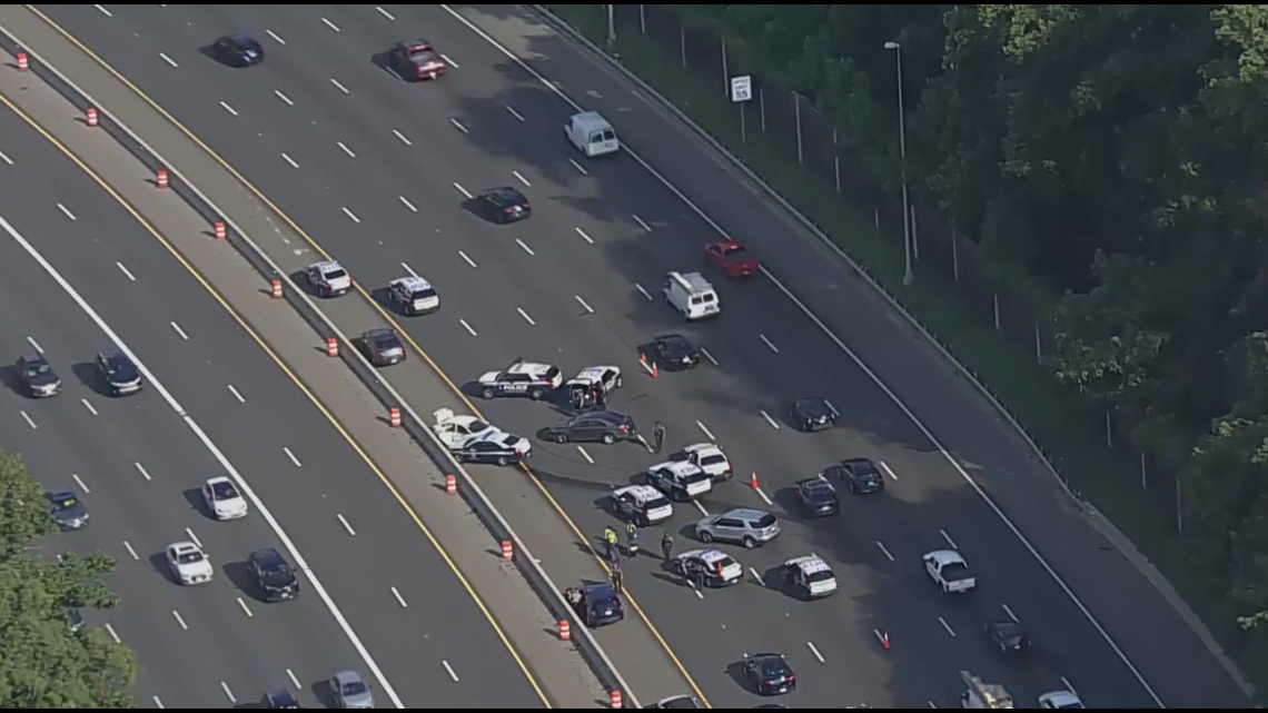 Lanes reopen after police chase ends on I-495 | wusa9.com