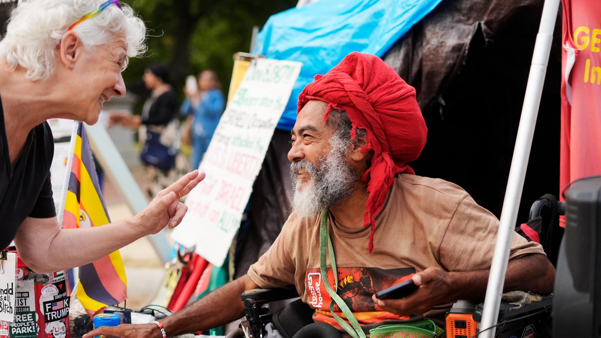 Trump Orders Removal of Historic Peace Vigil Tent Outside White House ...