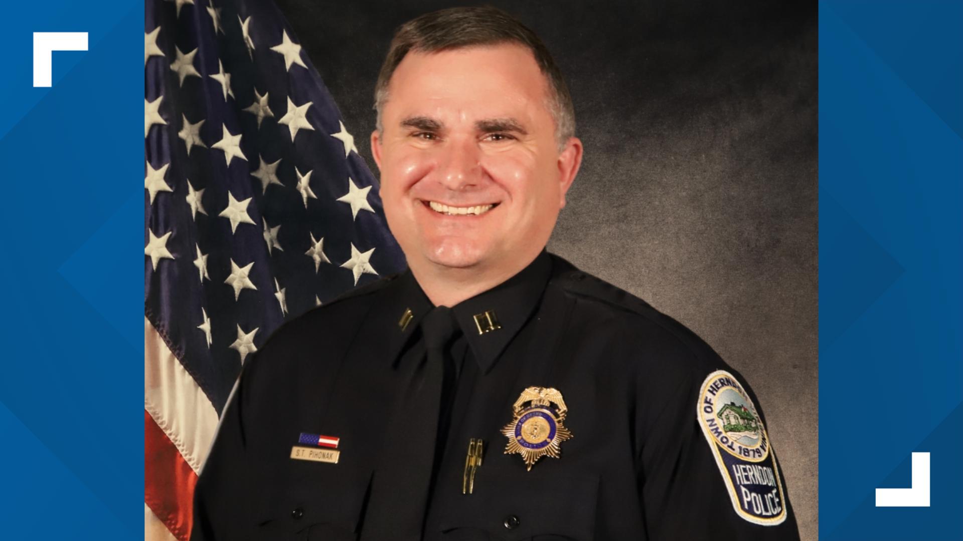 Steven Pihonak named new Herndon chief amid controversy | wusa9.com