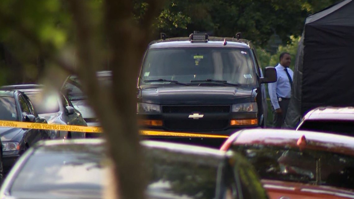Deadly SE DC shooting is third homicide within hours | wusa9.com