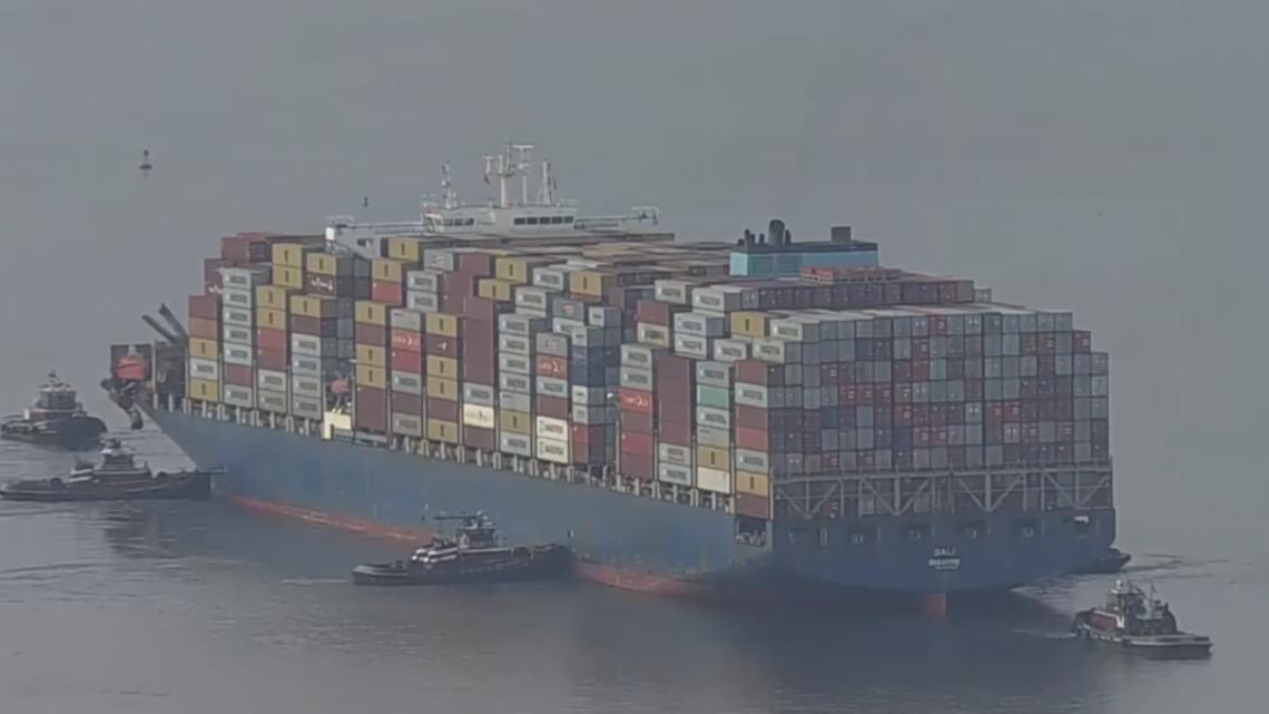 Officials refloat the Dali after Baltimore bridge collapse | wusa9.com