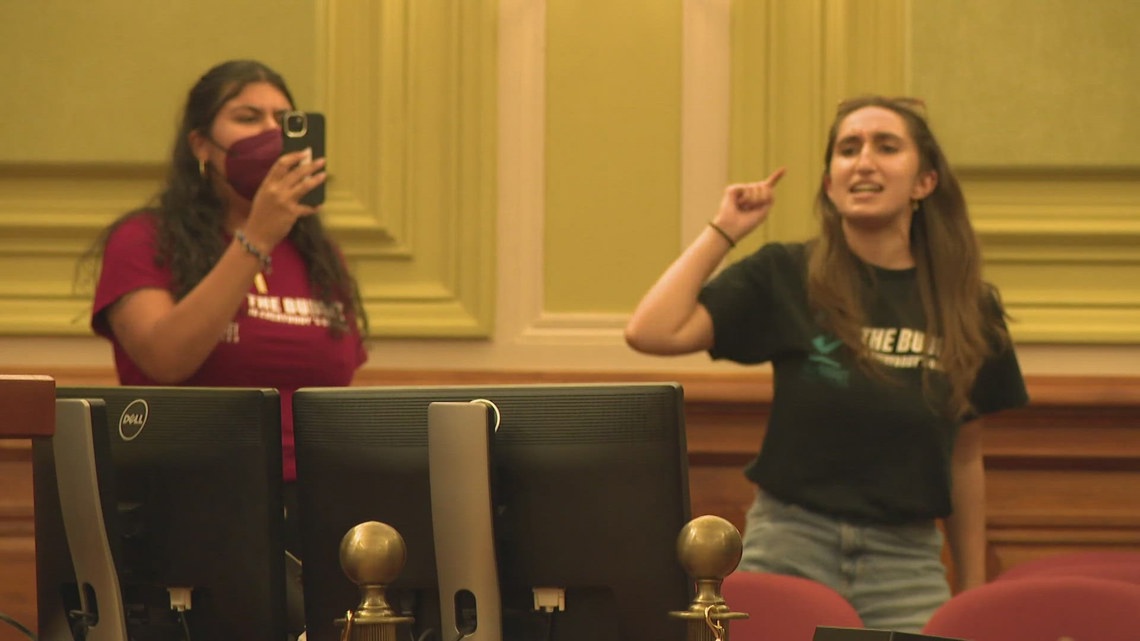 DC Council approves I-82 amendment during explosive hearing | wusa9.com