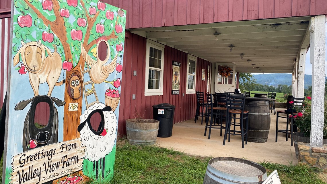 Enjoy some fall festivities at Valley View Farm | Get Up Getaway ...