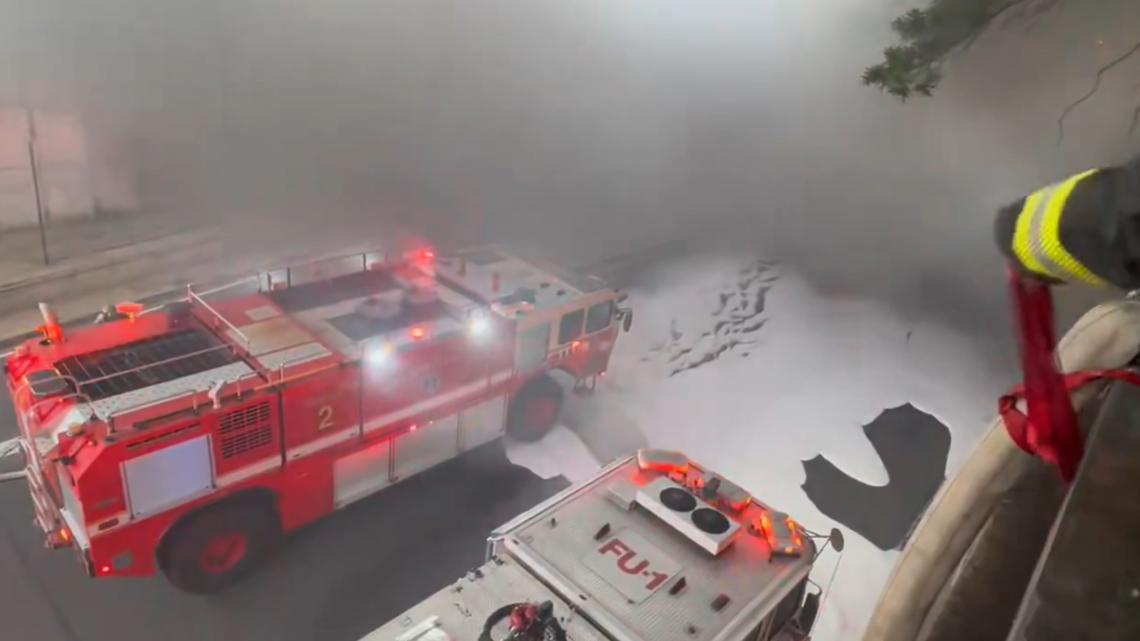 Metro bus catches fire inside the 9th Street tunnel | wusa9.com