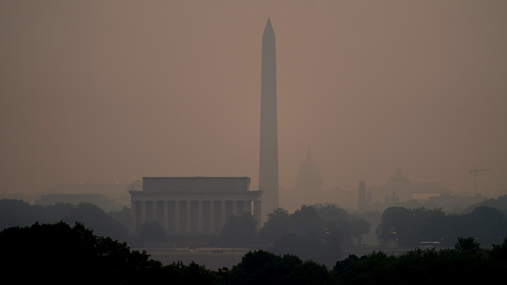 DC sees 22% drop in violent crimes so far in 2025 | wusa9.com