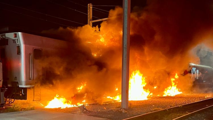 Amtrak train cars damaged by fire at DC maintenance yard | wusa9.com