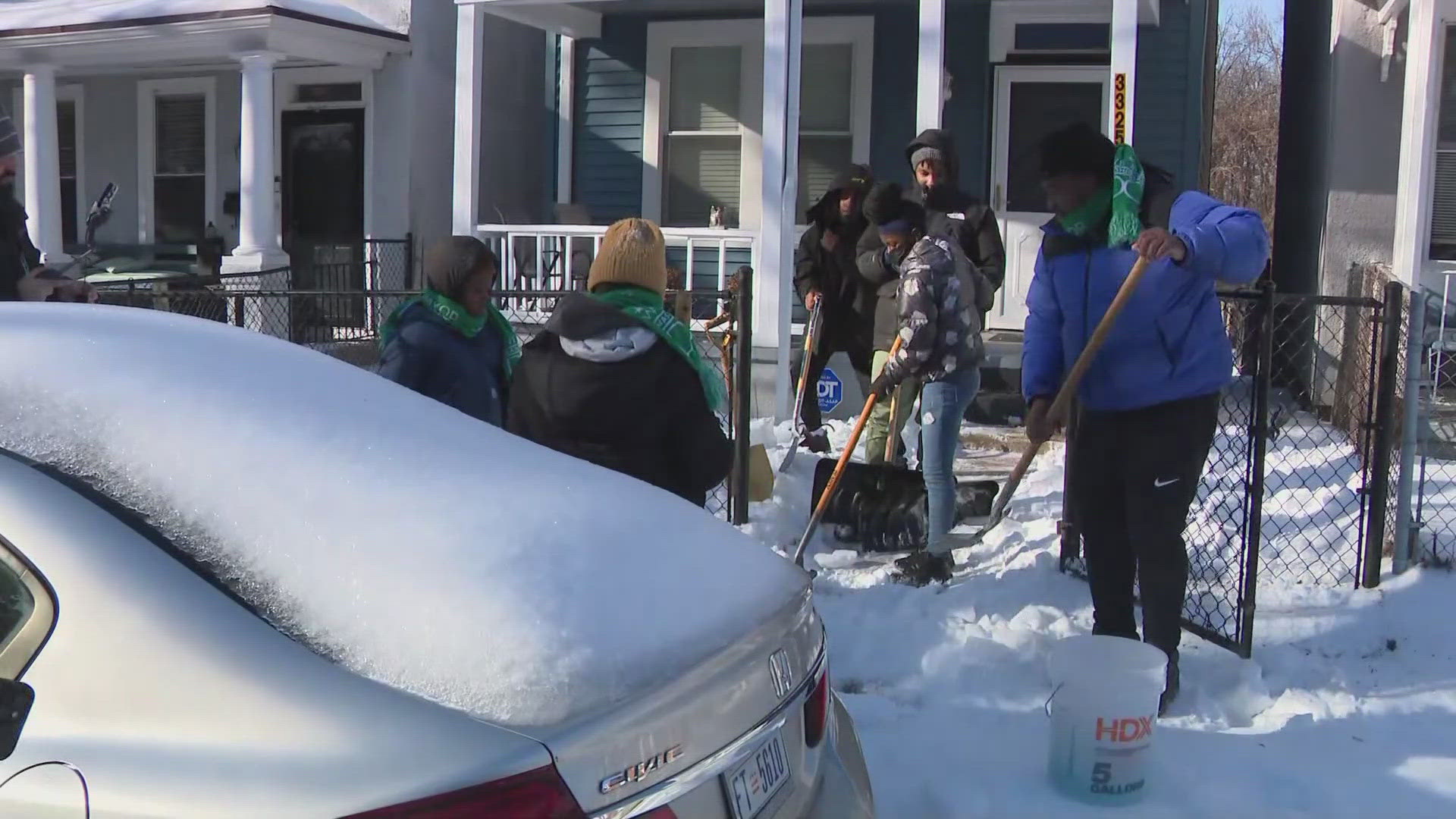 What are snow drifts? Piles of snow can become a deadly problem for ...