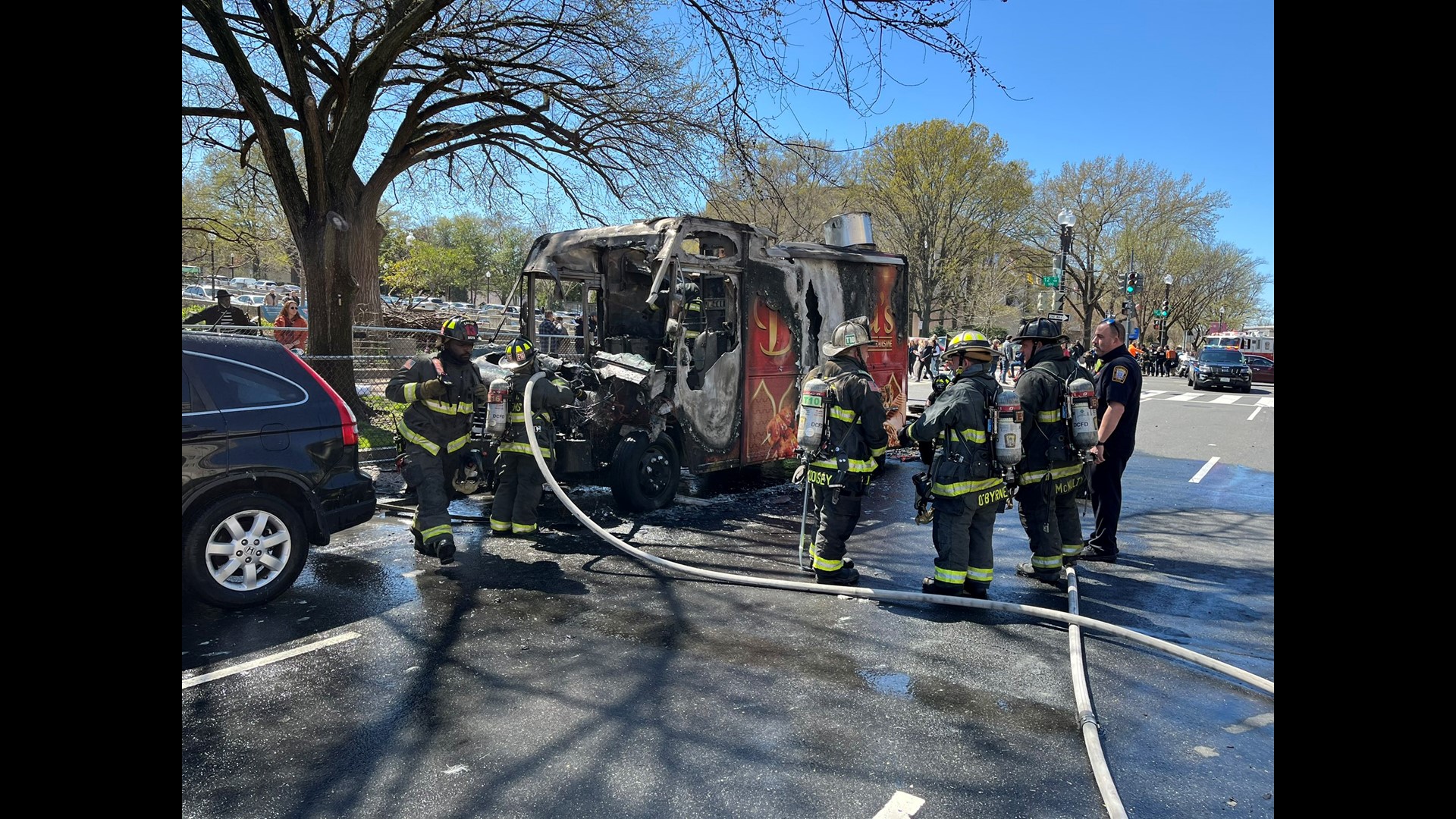 Food truck fire outside National Mall in DC, one person hurt | wusa9.com