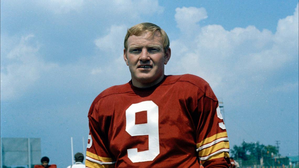 Legendary Washington quarterback Sonny Jurgensen dead at 91 | wusa9.com