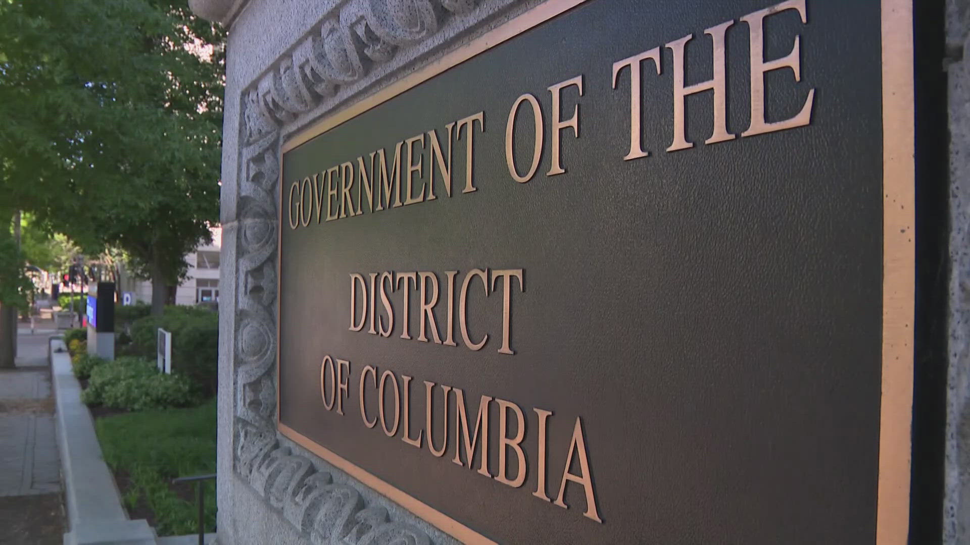 Kenyan McDuffie marks final day on DC Council | wusa9.com