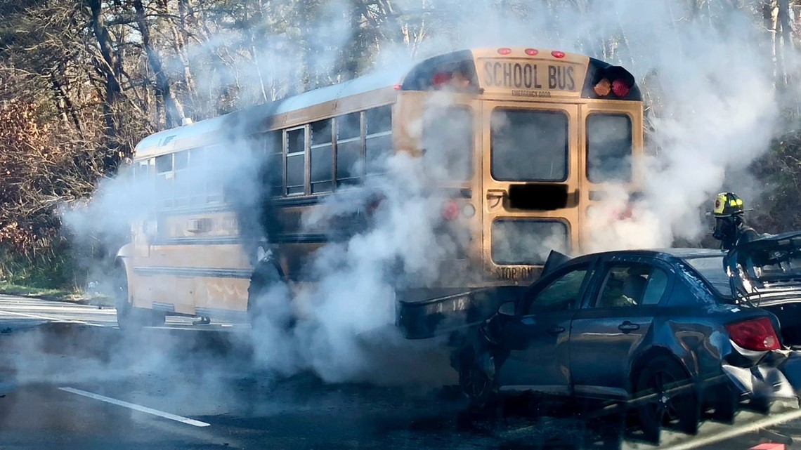 School bus full of children to catch fire after crash | wusa9.com