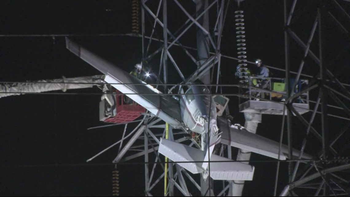 Pepco begins repairs to power lines damaged by plane crash | wusa9.com
