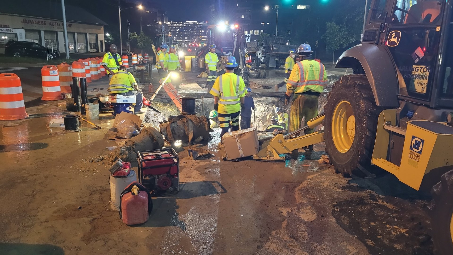 Sink hole, valve leak leads to detours in Arlington | wusa9.com
