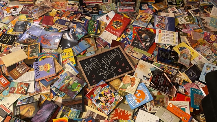 MD high schooler donates thousands of books to kids with cancer | wusa9.com