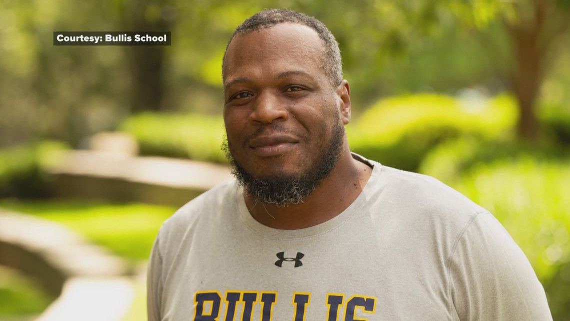 Bullis School honors football coach who suddenly passed away | wusa9.com