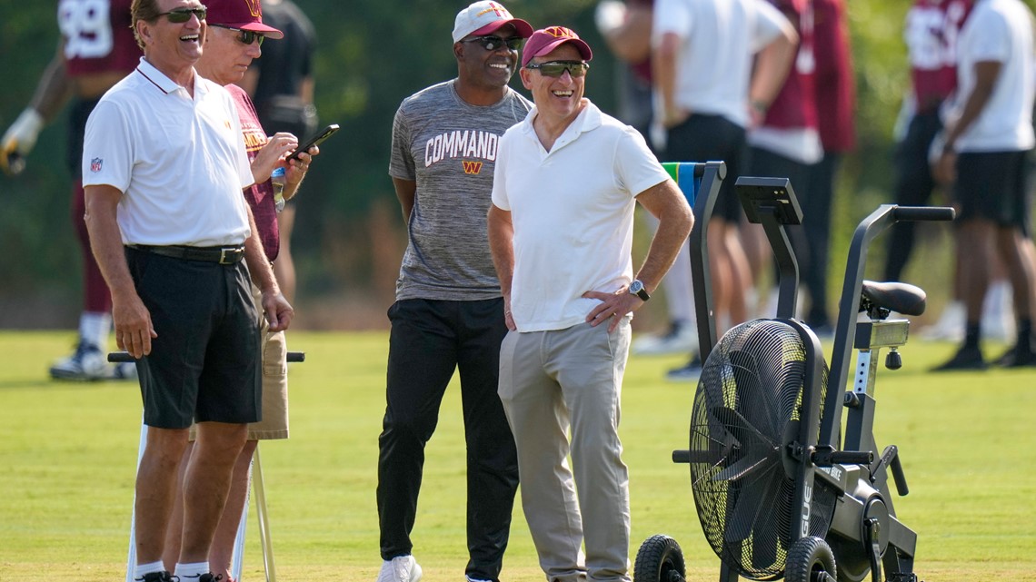 New Commanders owner Josh Harris takes field at training camp | wusa9.com
