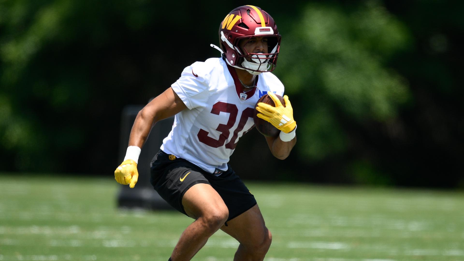 Adam Peters signs Commanders GM contract | wusa9.com