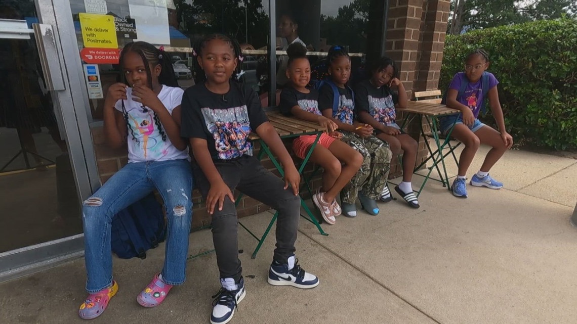 DMV Prime Elite girls break barriers in football | wusa9.com